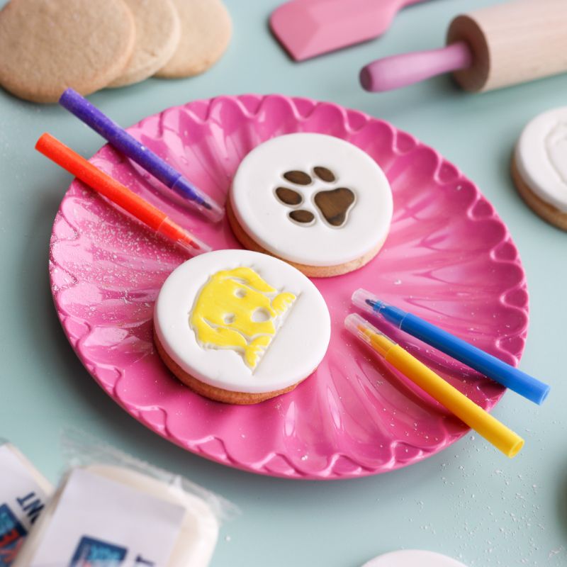 Paw-Some Pooch - Biscuit Make, Bake and Colour Kit – littlebakebox