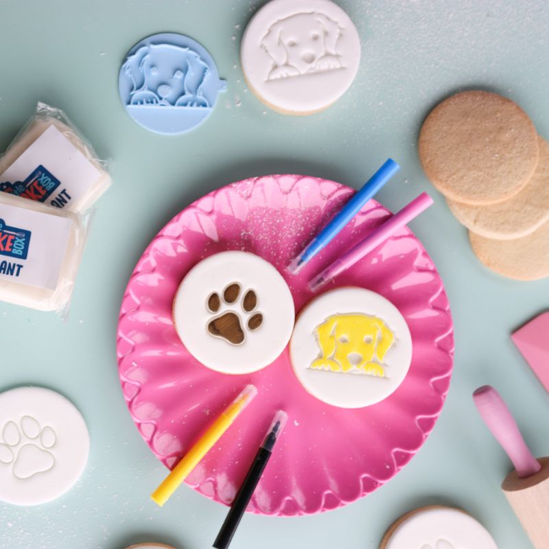 Paw-Some Pooch - Biscuit Make, Bake and Colour Kit – littlebakebox